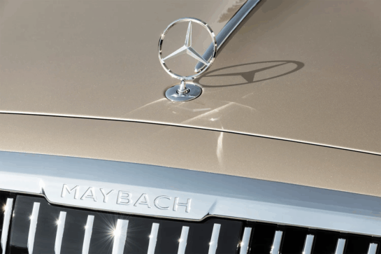15 Incredible Features of the New Mercedes-Benz Maybach